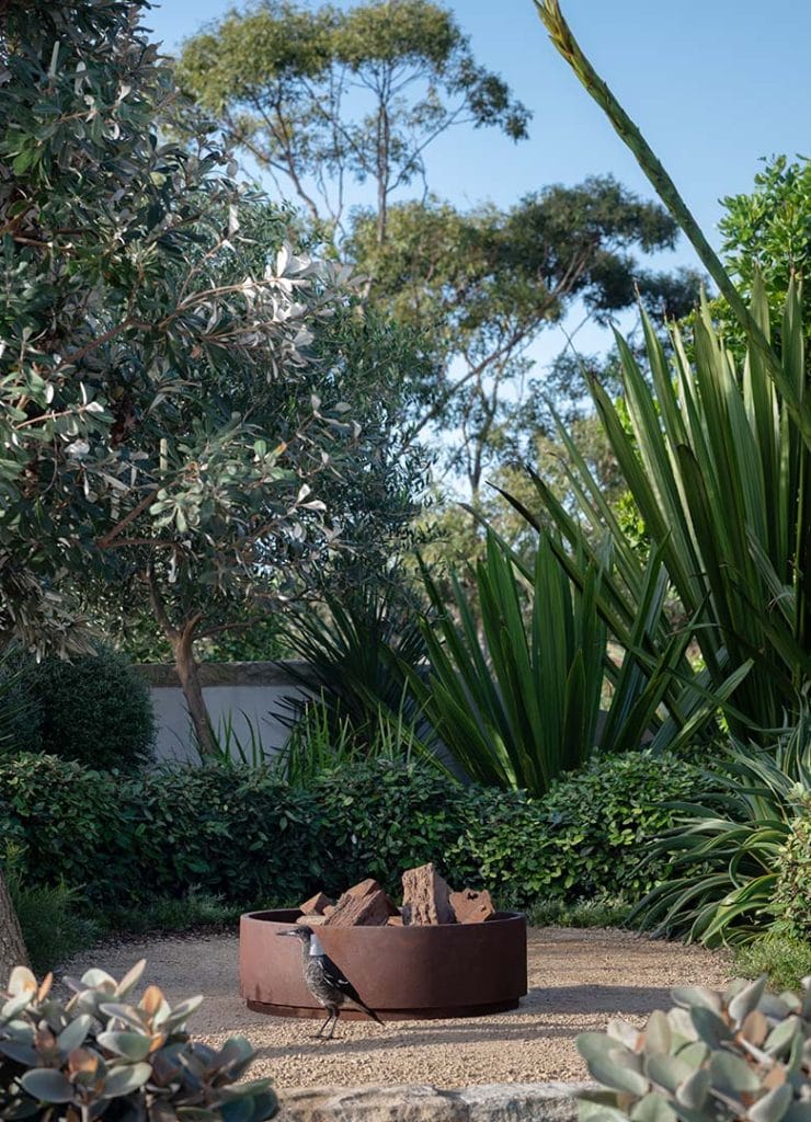 In love with the weathered good looks of Corten steel | Secret Gardens